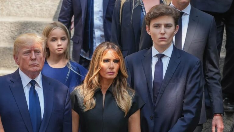 Wie is Barron Trump? Alles over Donald Trump's Zoon